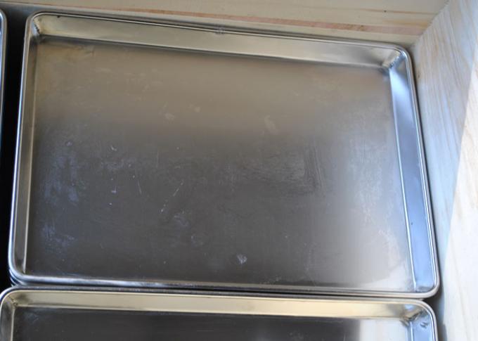 600*400mm Perforated Wire Mesh Baking Tray Bread Pans For Oven SGS Listed