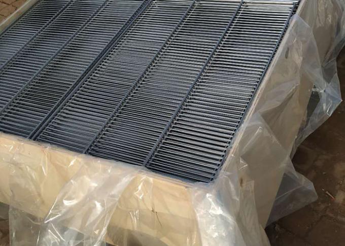 SGS Passed 60x40cm Wire Mesh Cooking Tray For Oven